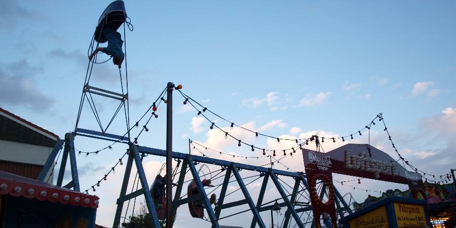 Musiolek OHG - Vermietung Schiffschaukel